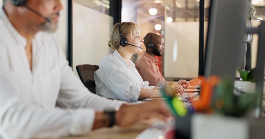Evolving CX Operating Model: Why Traditional Contact Center Structures ...